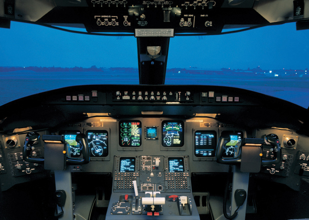 Crj700 Cockpit North Star Aviation